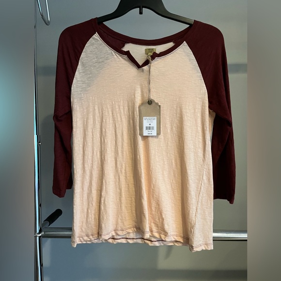 True Craft | Tops | True Craft 34 Sleeve Tshirt Maroon And Peachy Cream ...